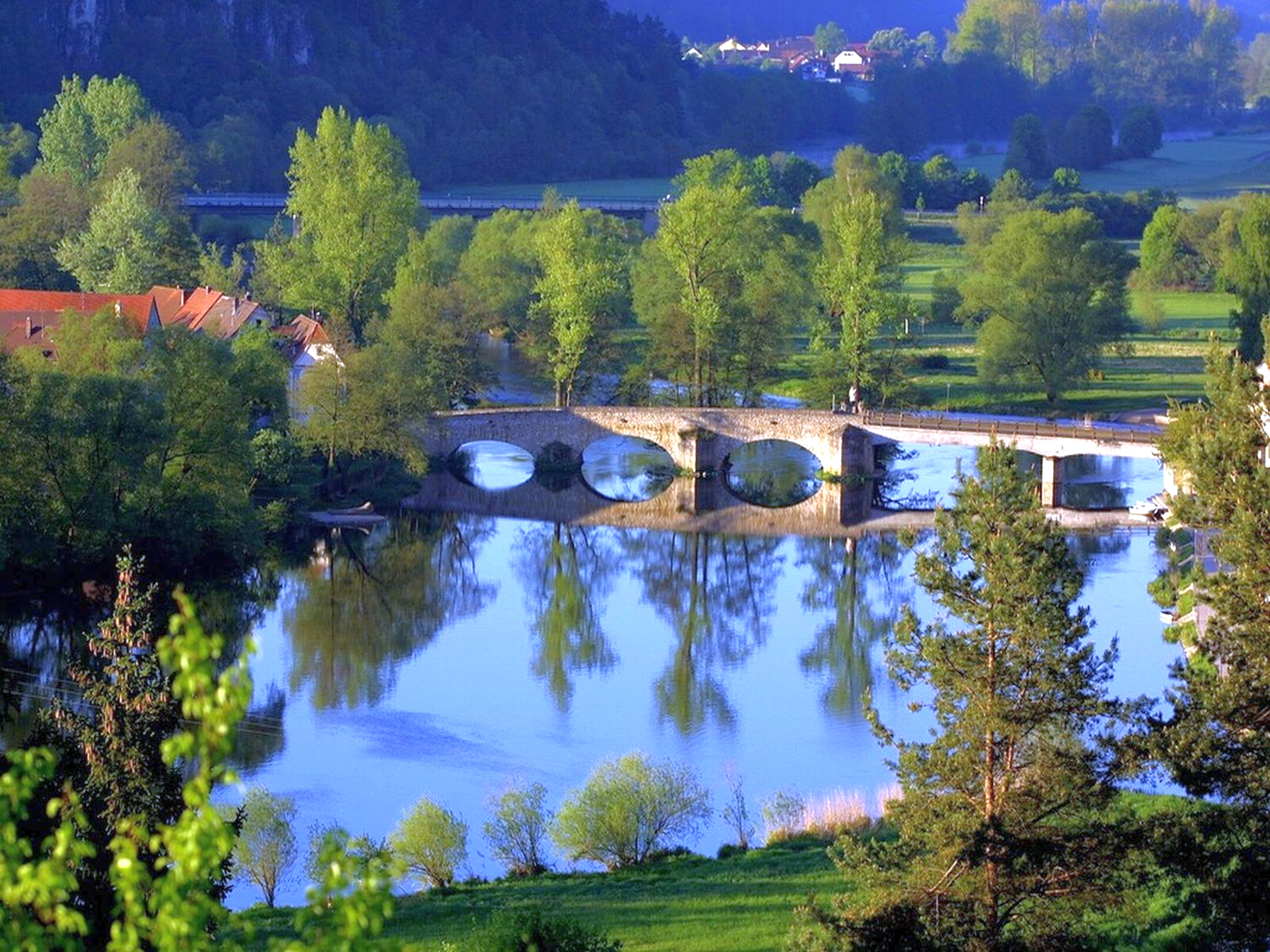 Short cut 4: Naab-Altmühl Bike Trail - Fünf-Flüsse-Radweg (Five Rivers ...